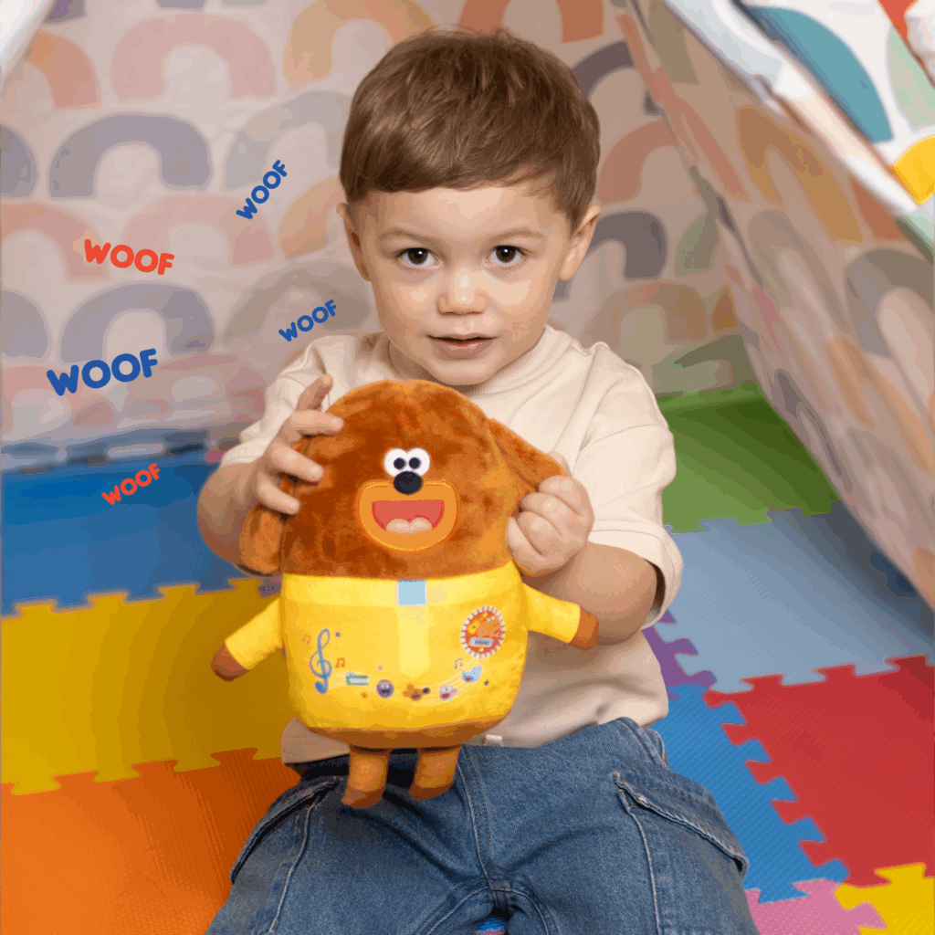 Hey Duggee Talking Musical Duggee – Golden Bear Toys