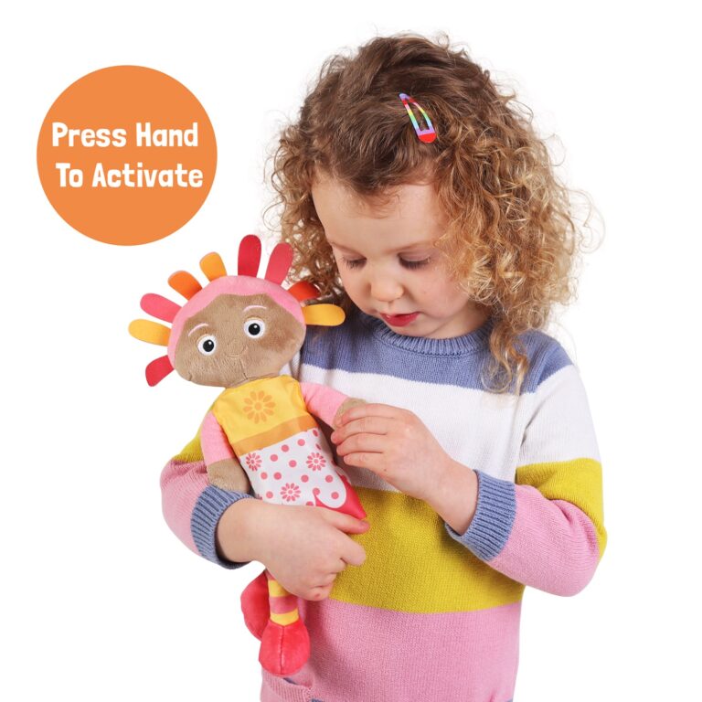 In The Night Garden Talking Upsy Daisy Soft Toy – Golden Bear Toys